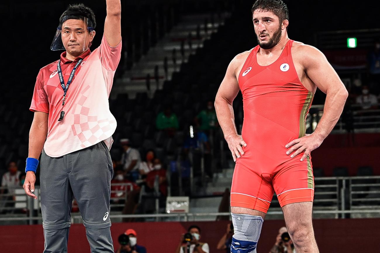 Sadulaev Tops Rival Snyder in 3rd Clash for Tokyo Olympics Gold ...