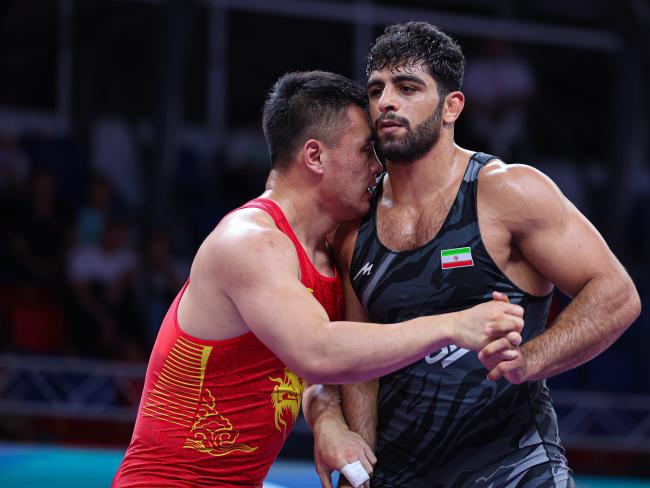 Saravi, Mirzazadeh shine in Bishkek | United World Wrestling